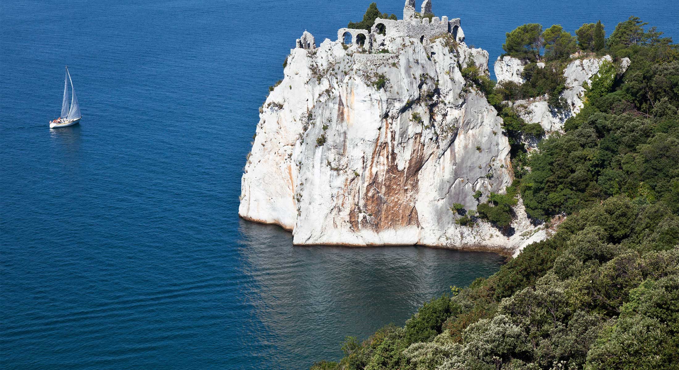 Hiking and trekking: routes in Trieste and Friuli | Hilton Trieste